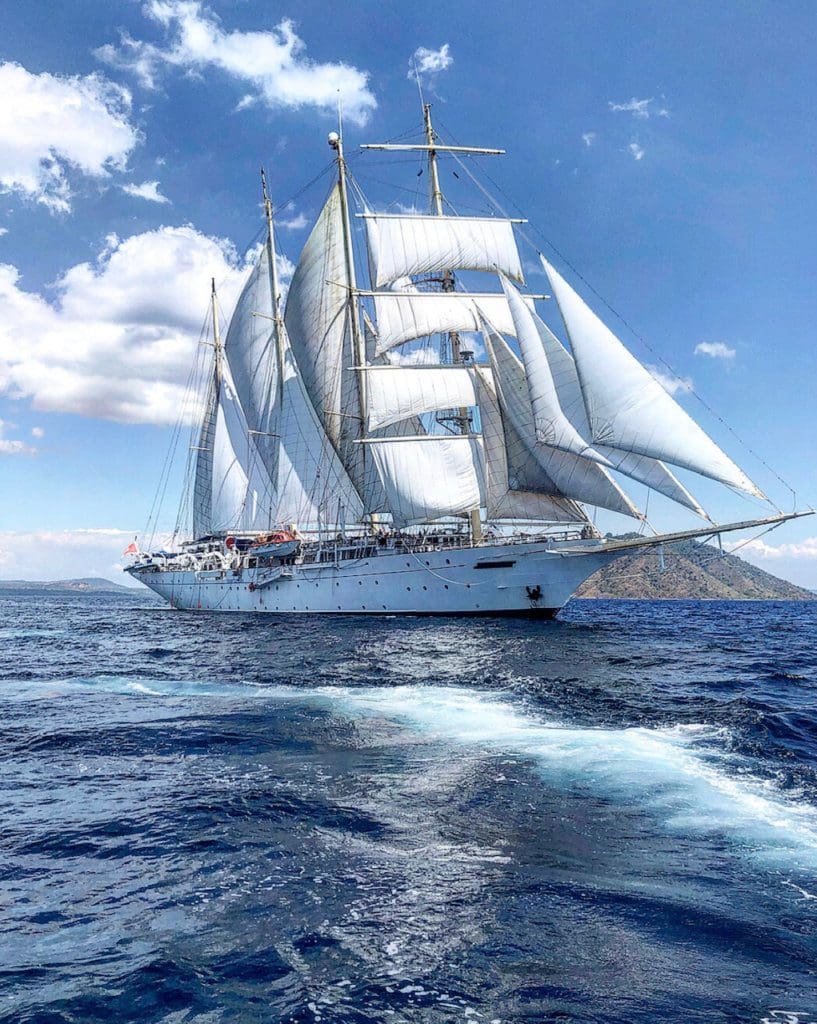 5 Reasons To Put Star Clippers Sailing At The Top Of Your Bucket List ...