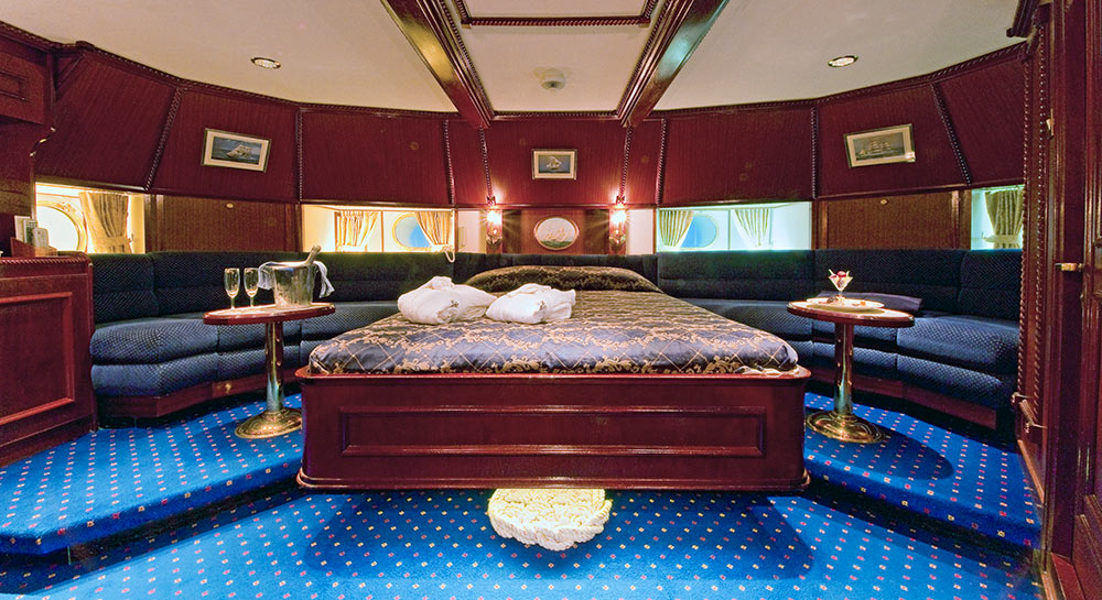 5 Reasons To Put Star Clippers Sailing At The Top Of Your Bucket List ...