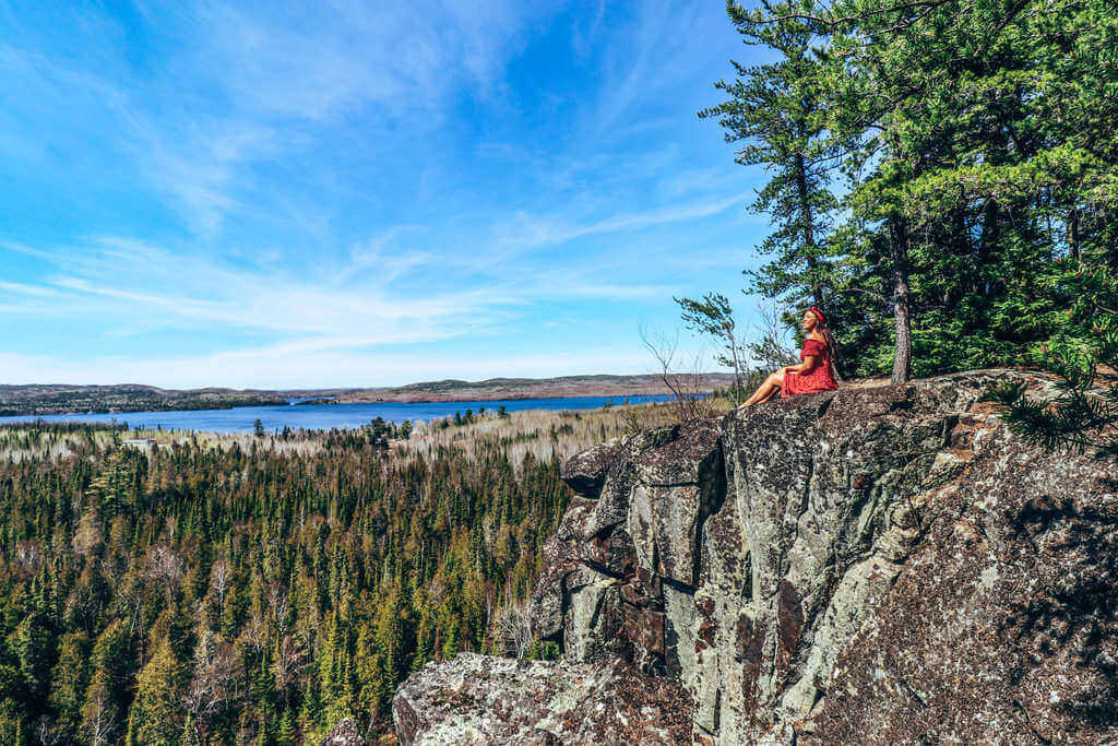 Where To See The Northern Lights In Minnesota - The Wanderlust Rose