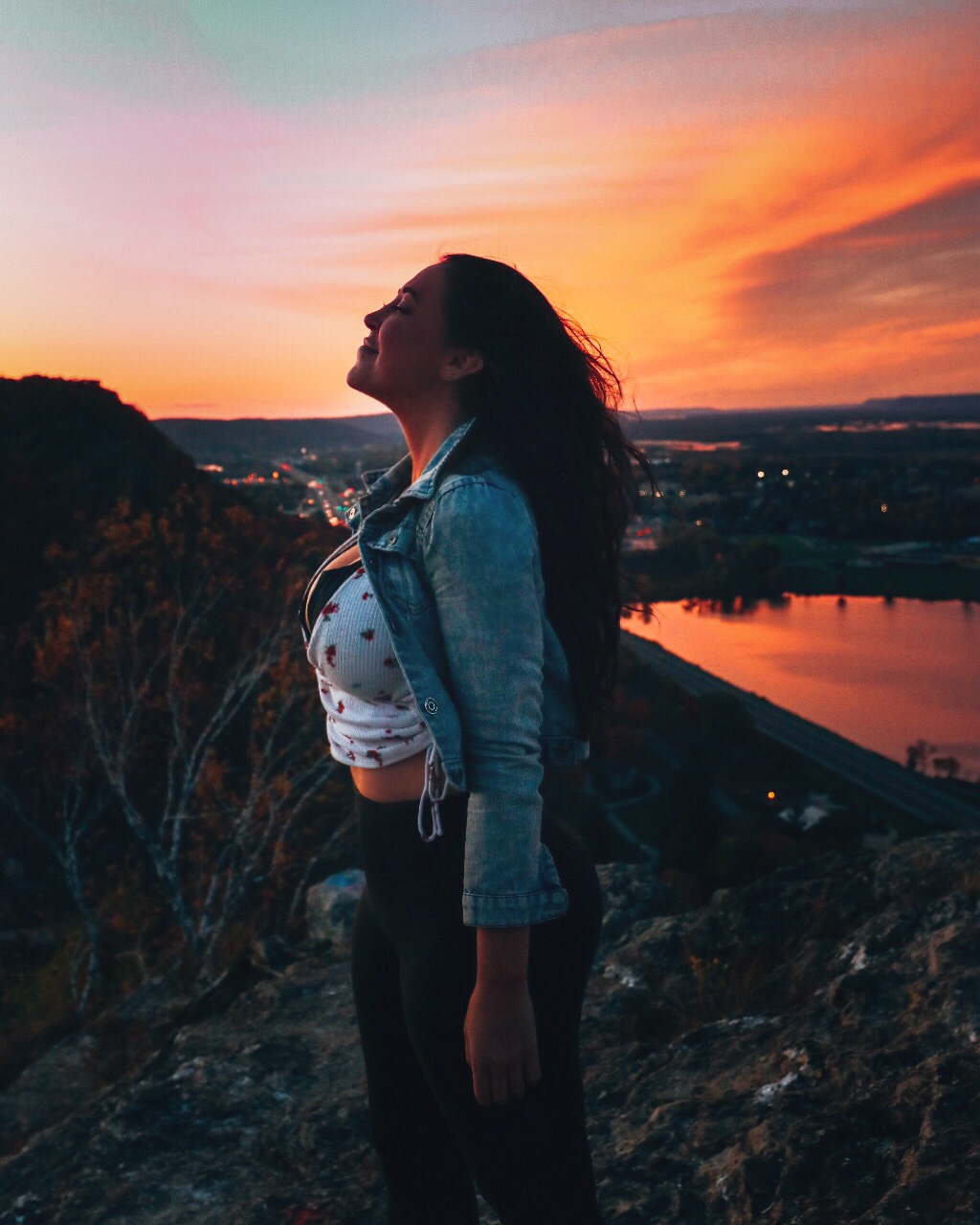 Winona, MN Fall Colors: Add It To Your Minnesota Bucket List! - The ...