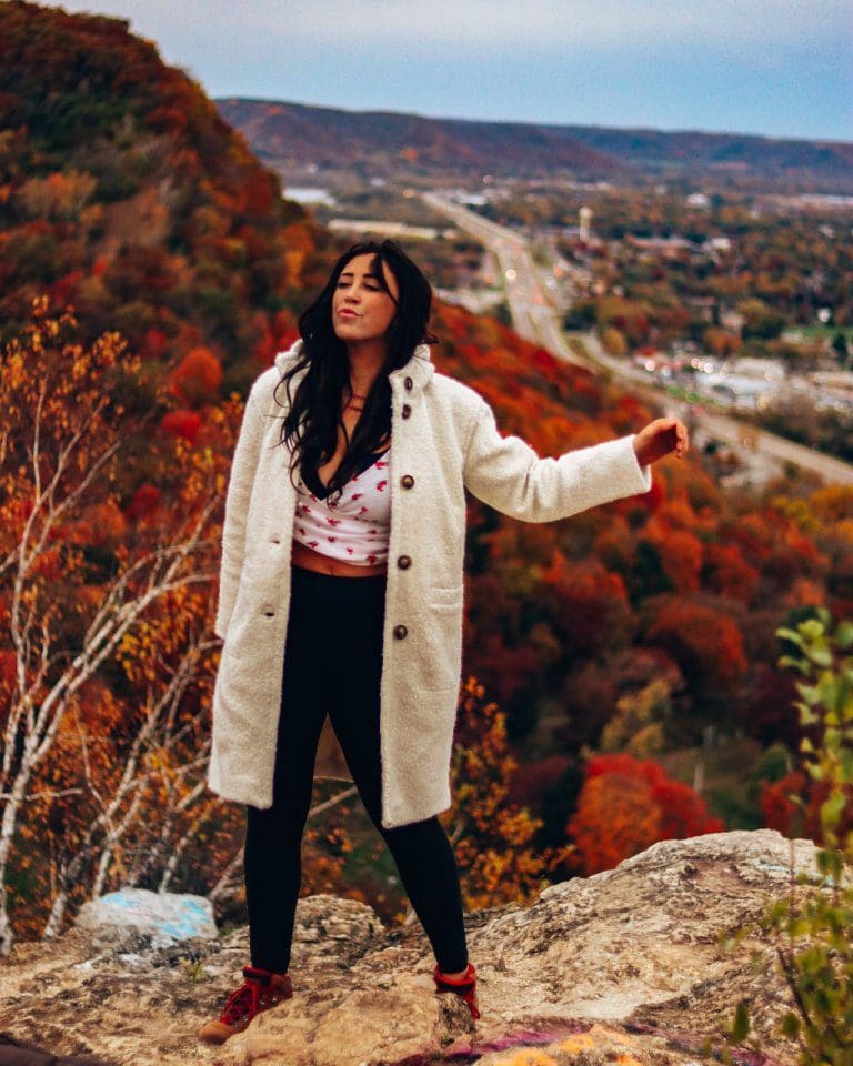 Places You Can't Miss For Fall Foliage in Minnesota - The Wanderlust Rose