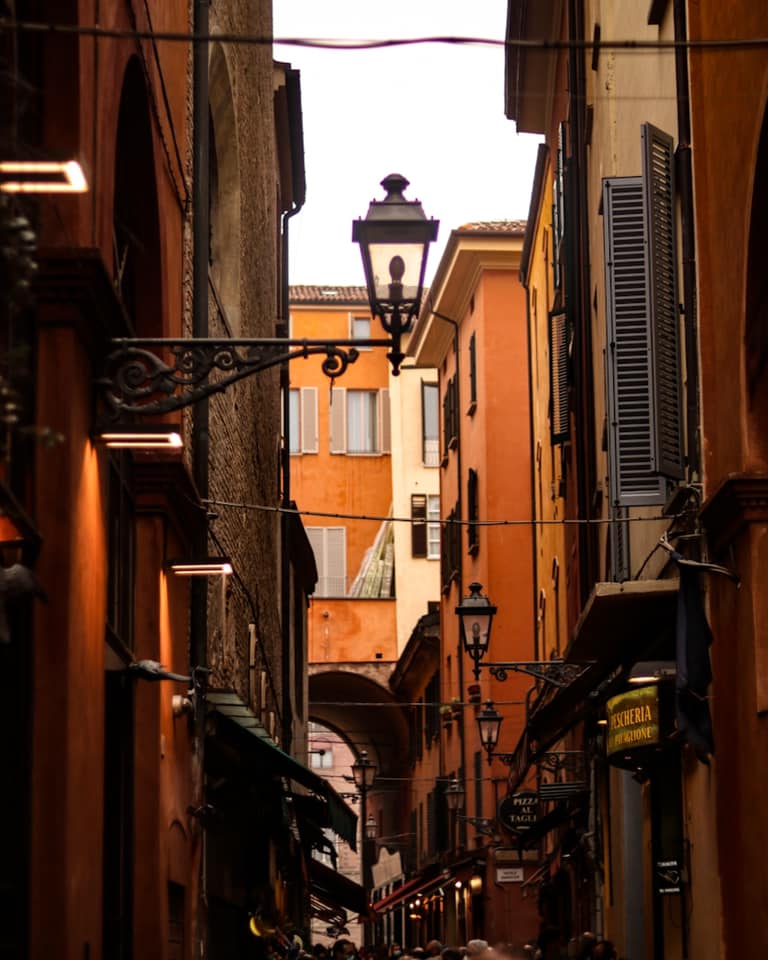 Taste Bologna : A Bucket List Food Tour in the Italy's Foodie Center ...